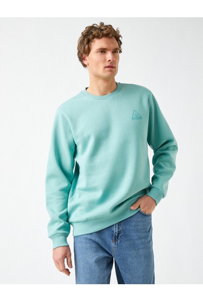 Koton Minimal Işlemeli Sweatshirt