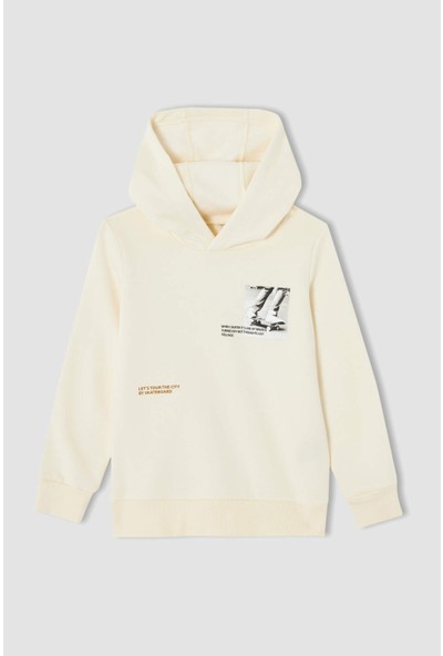 DeFacto Erkek Çocuk Regular Fit Kapüşonlu Sırt Baskılı Kalın Sweatshirt Kumaşı Sweatshirt V6499A621WN DeFacto Erkek Çocuk Regular Fit Kapüşonlu Sırt Baskılı Kalın Sweatshirt Kumaşı Sweatshirt V6499A621WN