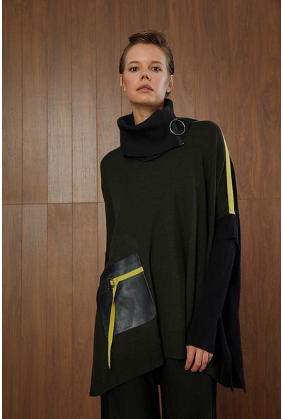 Hukka Cep Detaylı Triko Kazak Siyah-Haki