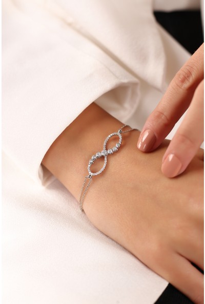 Lia Berto Pırlanta Montür Sonsuzluk 925 Ayar Gümüş Bileklik