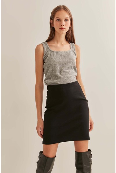 Vitrin Diz Üstü Kalem Etek