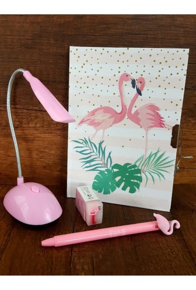 Çilek Home Çilekhome Flamingo Kilitli Hatıra Defteri Flamingo Tükenmez Kalem Flamingo Silgi Masa Lambası Çilek Home Çilekhome Flamingo Kilitli Hatıra Defteri Flamingo Tükenmez Kalem Flamingo Silgi Masa Lambası