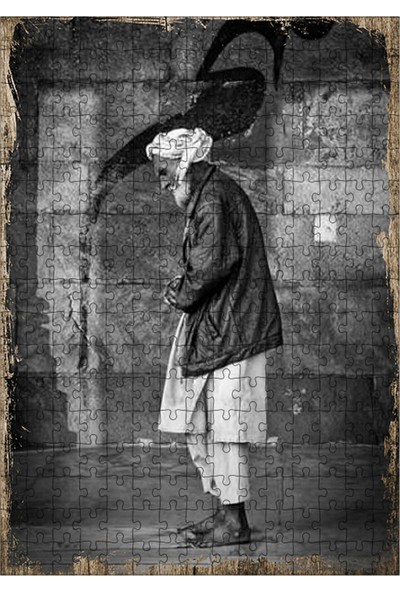 Tablomega Ahşap Mdf Puzzle Yapboz Namaz Kılan Dede 255 Parça 35*50 cm Tablomega Ahşap Mdf Puzzle Yapboz Namaz Kılan Dede 255 Parça 35*50 cm