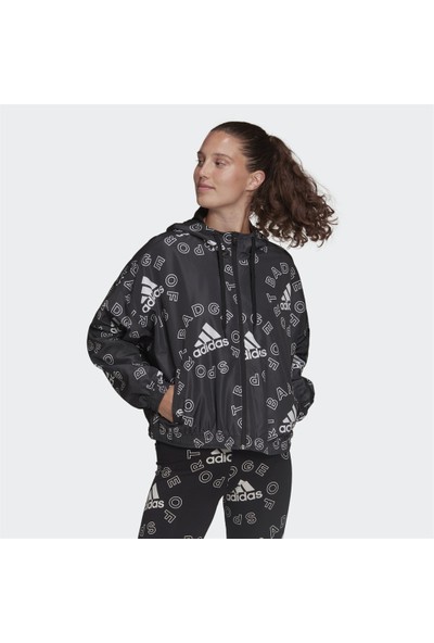 Adidas Essentials Logo Allover Print Windbreaker Kadın Yağmurluk Adidas Essentials Logo Allover Print Windbreaker Kadın Yağmurluk
