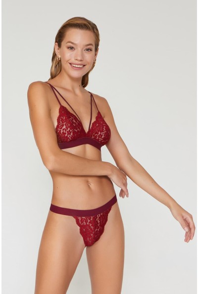 Silk World Cansoy Kadın Velvet Dantelli Sütyen Takımı Bordo 556 Silk World Cansoy Kadın Velvet Dantelli Sütyen Takımı Bordo 556