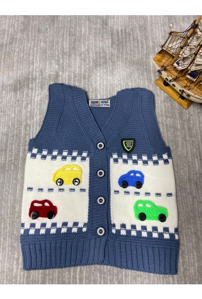 Meriç Bebe Renkli Araba Işlemeli Triko Yelek Meriç Bebe Renkli Araba Işlemeli Triko Yelek