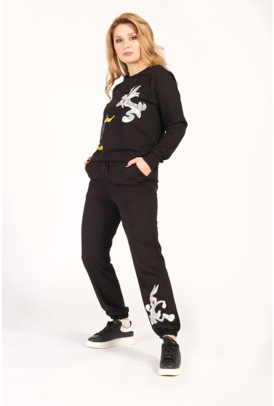 Giyim Dünyası Kadın Bugs Bunny Baskılı Ikili Takım Siyah