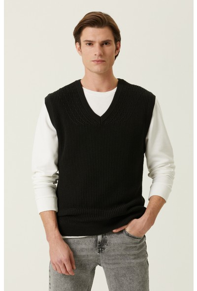 Network Slim Fit Siyah Süveter