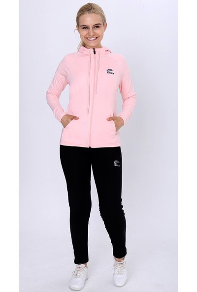 Nike Pudra Renk Terletmez Air Logolu Kapüşonlu Tam Fermuarlı Kadın Eşofman Takımı Nike Pudra Renk Terletmez Air Logolu Kapüşonlu Tam Fermuarlı Kadın Eşofman Takımı