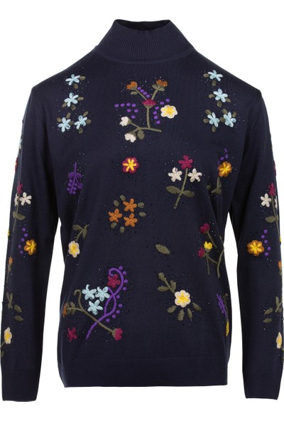 Ekol On Dik Yaka Işlemeli Triko Kazak