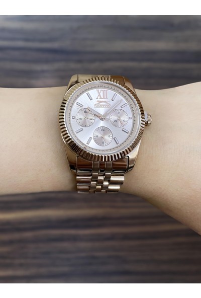 Slazenger SL.09.1947.4.01 Kadın Kol Saati Slazenger SL.09.1947.4.01 Kadın Kol Saati