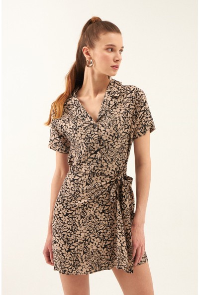 Cloi 22SS-01-0060 Elbise Kenardan Bağlamalı Cloi 22SS-01-0060 Elbise Kenardan Bağlamalı