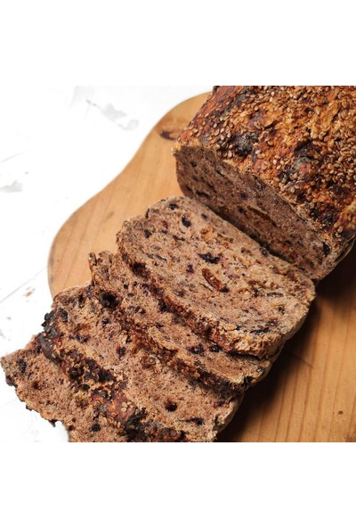 Legume Glutensiz Kuru Domatesli Zeytinli Ekmek 990 Gr. Legume Glutensiz Kuru Domatesli Zeytinli Ekmek 990 Gr.