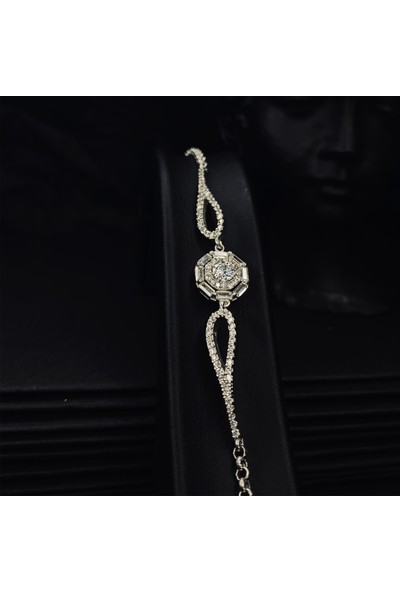 Wena Jewelry 925 Ayar Gümüş Özel Tasarım Modern Bileklik Wena Jewelry 925 Ayar Gümüş Özel Tasarım Modern Bileklik