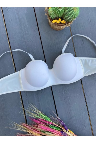 Tia Beyaz Lazer Kesimli Dolgusuz Balensiz Sütyen Tia Beyaz Lazer Kesimli Dolgusuz Balensiz Sütyen