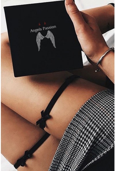 Angels Passion Fiyonklu Seksi Bacak Bandı - APFT268 Angels Passion Fiyonklu Seksi Bacak Bandı - APFT268