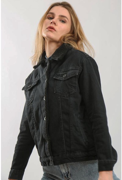 Gaydalı Giyim Kadın Siyah Yakası ve Içi Kürklü Denim Jean Kot Ceket Gaydalı Giyim Kadın Siyah Yakası ve Içi Kürklü Denim Jean Kot Ceket