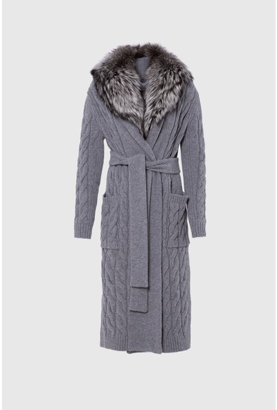 GIZIA Kürk Yaka Detaylı Saç Örgülü Kuşaklı Uzun Gri Hırka