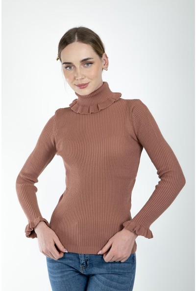 Oynoo Fashion Gül Kurusu Boğazlı Yaka Triko Kazak