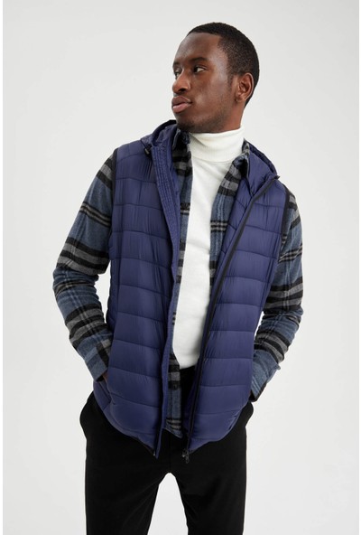 DeFacto Dik Yaka Kapüşonlu Su İtici Hafif Şişme Yelek N4652AZ22SP