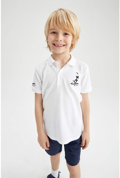 DeFacto Erkek Çocuk Polo Yaka 23 Nisan Atatürk Baskılı Kısa Kollu Pamuklu Tişört W9127A622SP