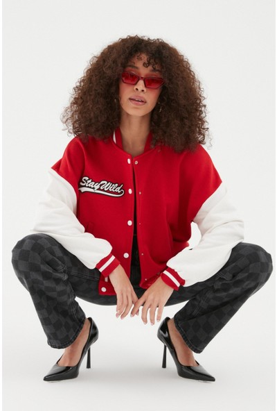 Quzu Sırtı Baskılı Bomber Ceket Kırmızı