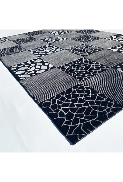 Halıcızade Siyah Gri Modern Tasarım Geometrik Desenli Pamuk, Bambu, Yün El Dokuma Halı Halıcızade Siyah Gri Modern Tasarım Geometrik Desenli Pamuk, Bambu, Yün El Dokuma Halı