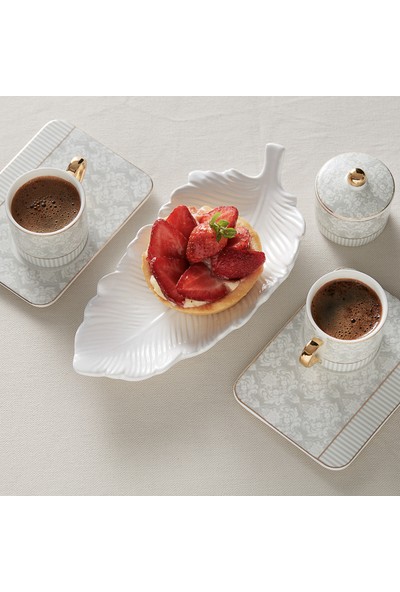 Karaca Queen Beyaz 2 Kişilik Lokumluklu Kahve Fincan Takımı 90 ml