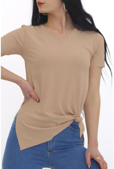 Bernam Butik V Yaka Yırtmaçlı Tişört Sütlükahve