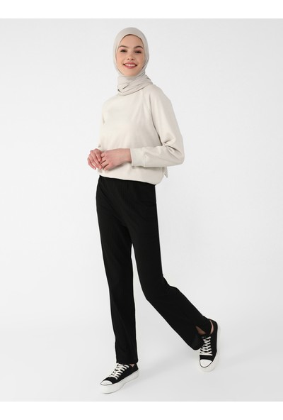 Refka Pamuk Kumaşlı Paçası Yırtmaçlı Kaşkorse Pantolon - Siyah - Refka Basic Refka Pamuk Kumaşlı Paçası Yırtmaçlı Kaşkorse Pantolon - Siyah - Refka Basic