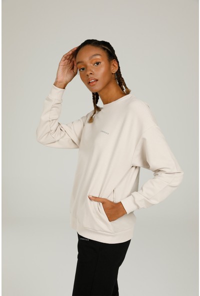 Lumberjack SN79 Basic C Neck Sweatsh Ekru Kadın Sweatshirt Lumberjack SN79 Basic C Neck Sweatsh Ekru Kadın Sweatshirt