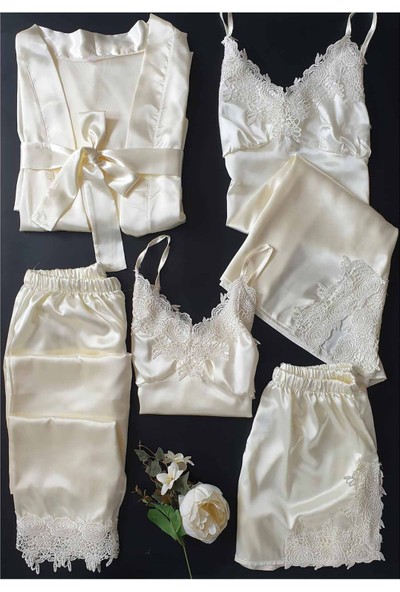 Çeyize Dair Herşey Ipek Saten 5 Li Gecelik Sabahlık Şortlu Pijama Seti Çeyize Dair Herşey Ipek Saten 5 Li Gecelik Sabahlık Şortlu Pijama Seti