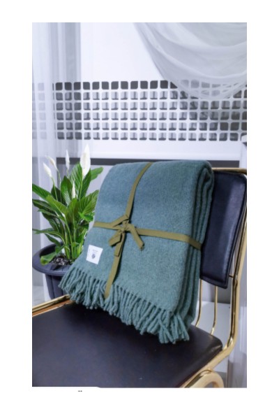 Gençev Home %100 Saf Yün Scotch Dizlik - Tv Battaniye 130 x 170 cm Saf Yün - Wool Gençev Home %100 Saf Yün Scotch Dizlik - Tv Battaniye 130 x 170 cm Saf Yün - Wool