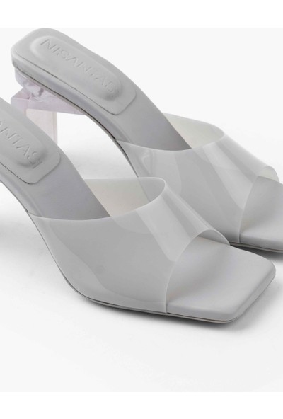 Nişantaşı Shoes Alexis Taş Rengi Şeffaf Bant Detay Kadın Topuklu Terlik Nişantaşı Shoes Alexis Taş Rengi Şeffaf Bant Detay Kadın Topuklu Terlik