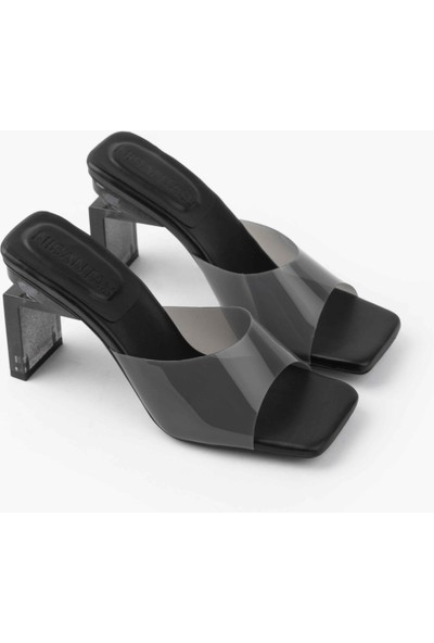 Nişantaşı Shoes Alexis Siyah Şeffaf Bant Detay Kadın Topuklu Terlik Nişantaşı Shoes Alexis Siyah Şeffaf Bant Detay Kadın Topuklu Terlik