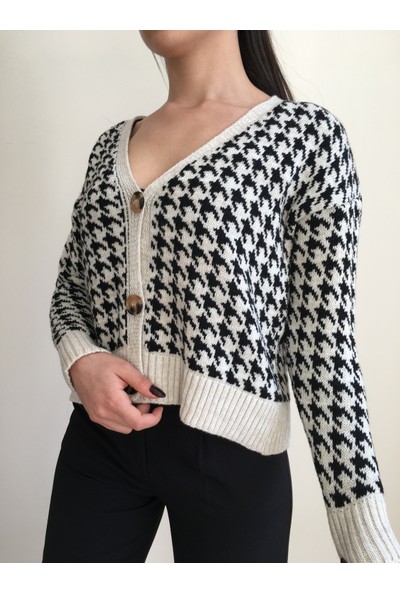 Miel Kazayağı Desenli Standart Beden Hırka