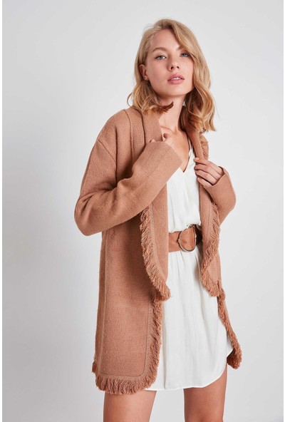 Vitrin Püskül Detaylı Belden Bağlamalı Triko Hırka