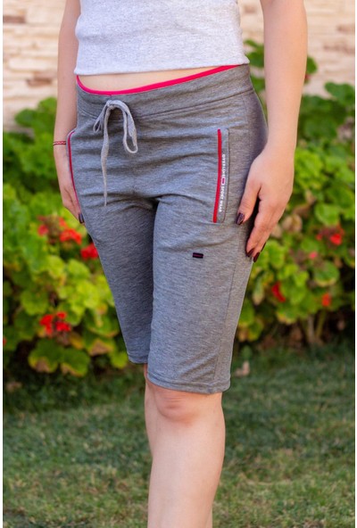 Azıcık Akıllı Kadın Antrasit Beli Ipli Diz Altı Cep Fermuarlı Kapri Bermuda 21KBRMUFER Azıcık Akıllı Kadın Antrasit Beli Ipli Diz Altı Cep Fermuarlı Kapri Bermuda 21KBRMUFER