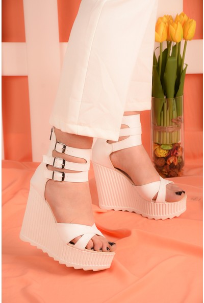 Kadın Bilek Tokalı Dolgu Topuk Ayakkabı WSB0028 Kadın Bilek Tokalı Dolgu Topuk Ayakkabı WSB0028