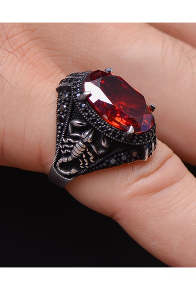Prestige Gümüş Gümüş Erkek Yüzük Kırmızı Zirkon Taşlı Akrep Figürlü 00054