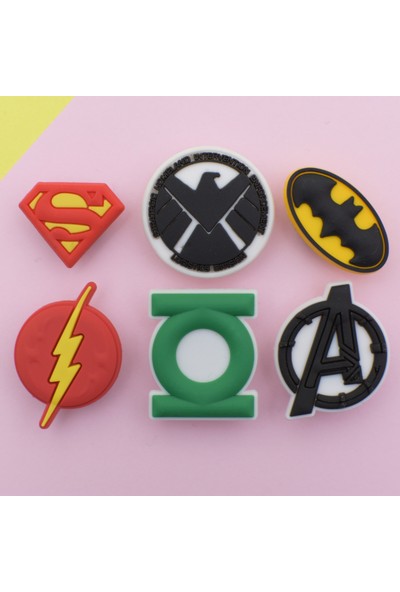 İnvitro Medikal Süper Kahraman Logolar Crocs Terlik Süsü 6'lı Set İnvitro Medikal Süper Kahraman Logolar Crocs Terlik Süsü 6'lı Set