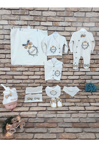 Ana Kuzusu Isme Özel Hastane Çıkışı Çelenk Taç ve Yıldız 11TCT01