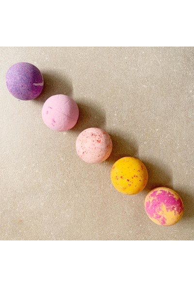 Sheldon Guest Esanslı 6 Adet 100 gr Banyo Topu , Nem Topu , Bath Bomb , Banyo Bombası Sheldon Guest Esanslı 6 Adet 100 gr Banyo Topu , Nem Topu , Bath Bomb , Banyo Bombası
