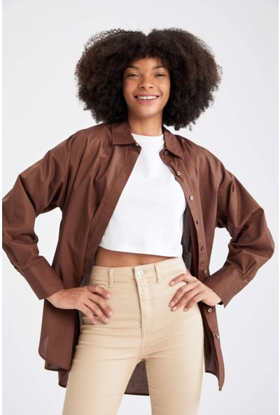 DeFacto Basic Oversize Fit Pamuklu Poplin Gömlek Tunik T5494AZ22SP DeFacto Basic Oversize Fit Pamuklu Poplin Gömlek Tunik T5494AZ22SP