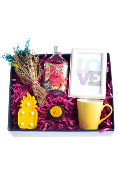 Kutuluyo Sarı Ananas Hediye Kutusu