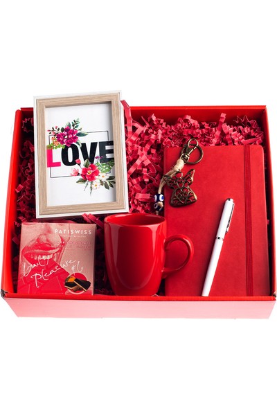 Kutuluyo Kırmızı Aşk Hediye Kutusu