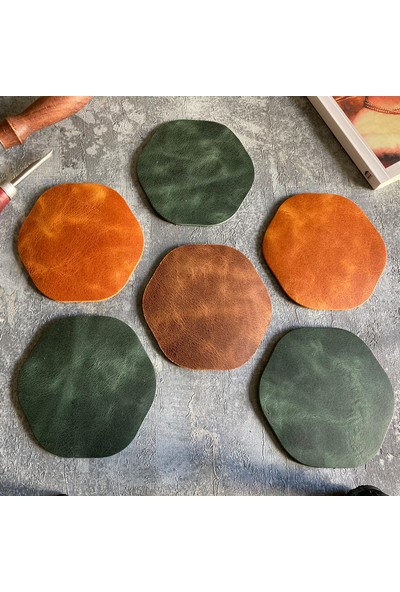 Hisli Kedi 6 Adet Hakiki Deri Renkli Bardak Altlığı Seti Hisli Kedi 6 Adet Hakiki Deri Renkli Bardak Altlığı Seti