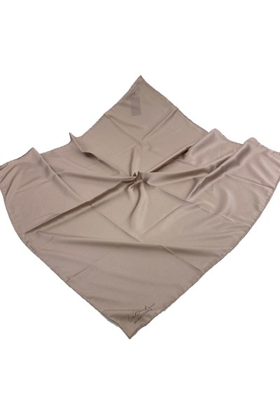 La Boutique Yeni Sezon Classical Düz Renk Twill (Tivil) Eşarp Modeli LBC00-14 La Boutique Yeni Sezon Classical Düz Renk Twill (Tivil) Eşarp Modeli LBC00-14