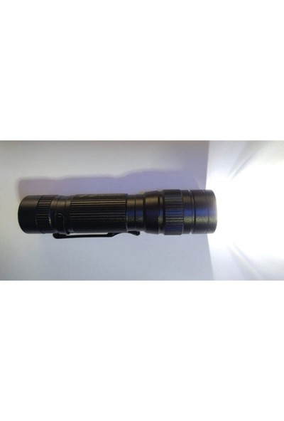 Piyop Mini Cep Boy Işıldaklı Metal Zoomlu Pilli Fener Piyop Mini Cep Boy Işıldaklı Metal Zoomlu Pilli Fener