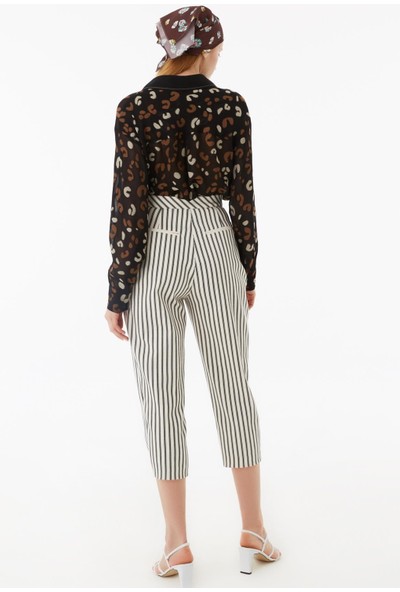 Exquise - Çizgili Plise ve Cep Detaylı Pamuk Pantolon Ekru